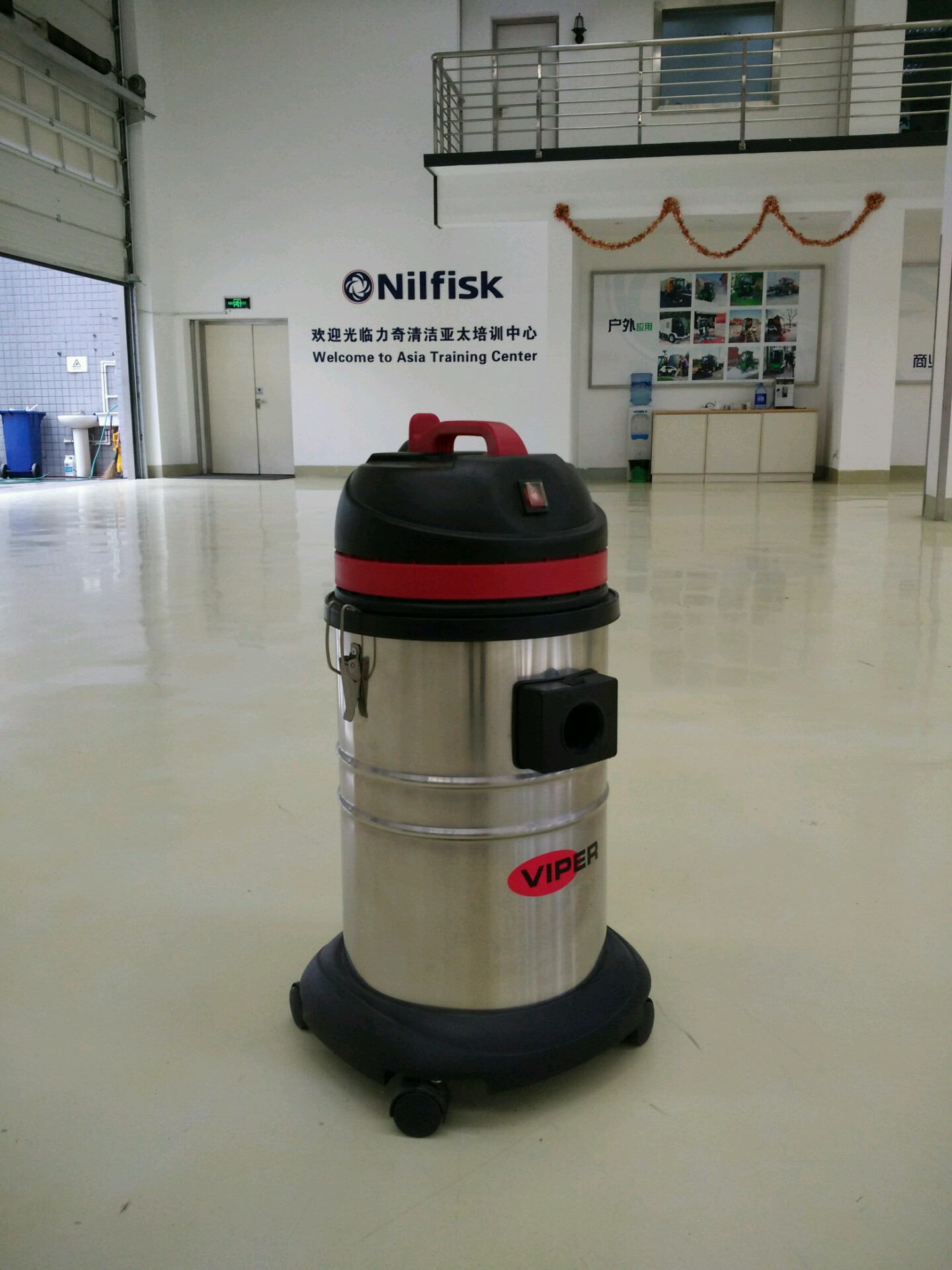 威霸LSU135工业吸尘吸水机 - 机械设备批发网