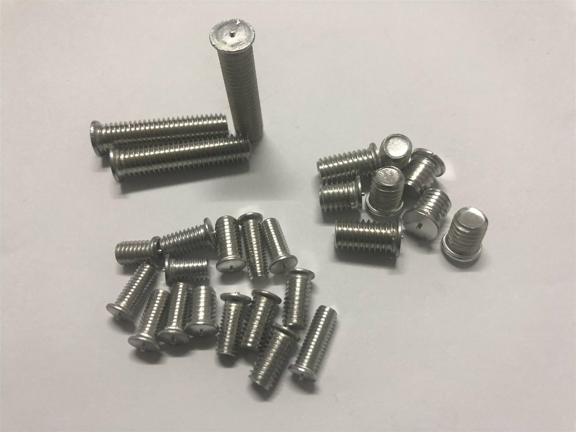 铝点焊螺丝 M4 M6 M8 电容储能焊钉 GB902 碰焊螺柱螺钉 碰焊螺栓-搜了网